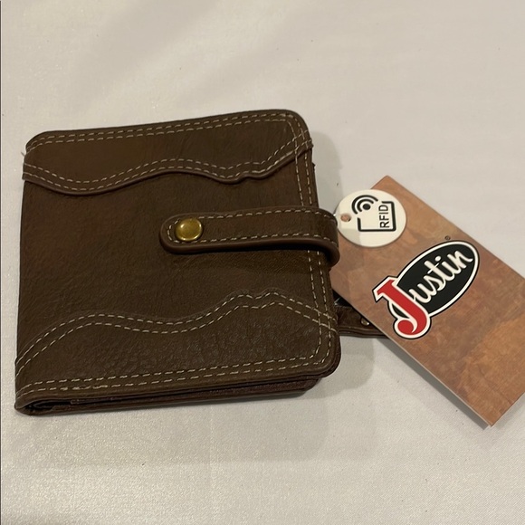 Justin Boots | Bags | Justin Boots Brown Leather Yoke Midi Bifold ...